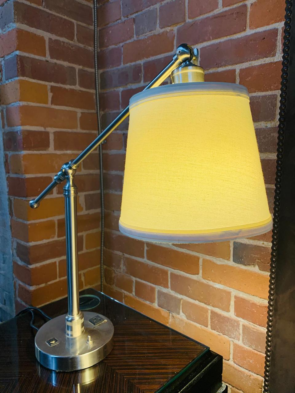Table lamp I Anizco Furniture
